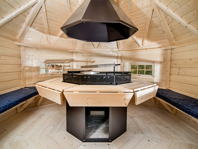10 Seat BBQ Hut – Living Outside